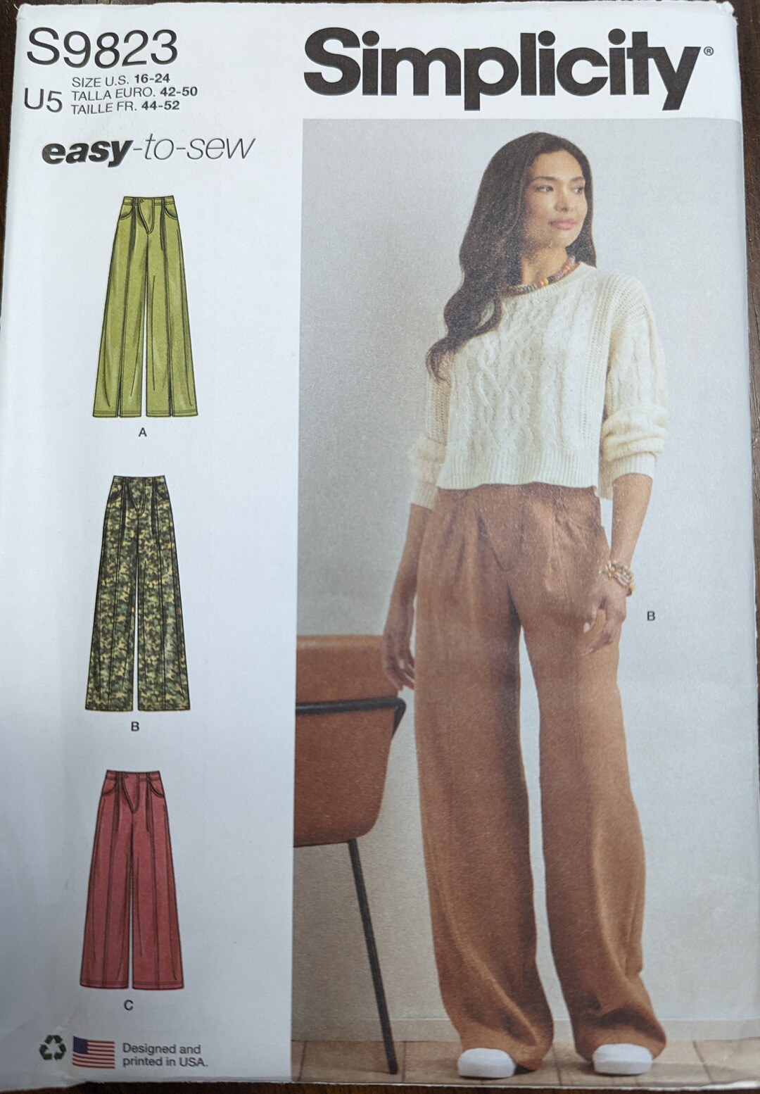 Uncut Simplicity Sewing Pattern #S9823 for Misses and Misses' Plus Size ...