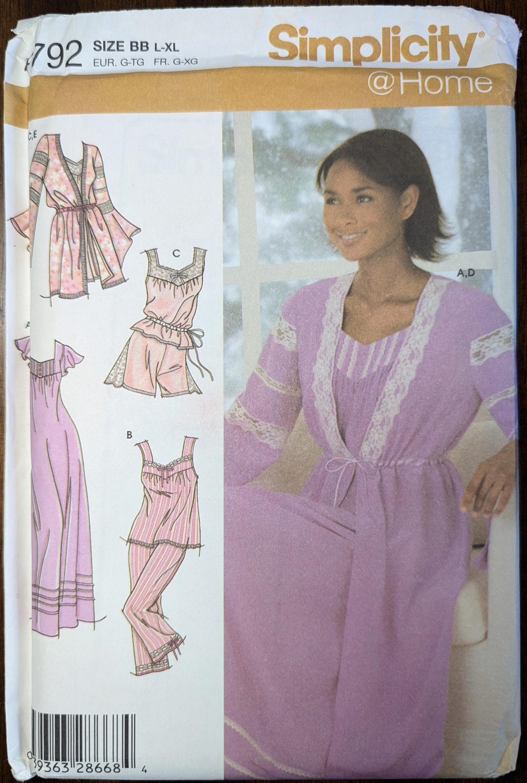 Uncut Simplicity Sewing Pattern #4792 for Misses' Plus Size Nightgown ...