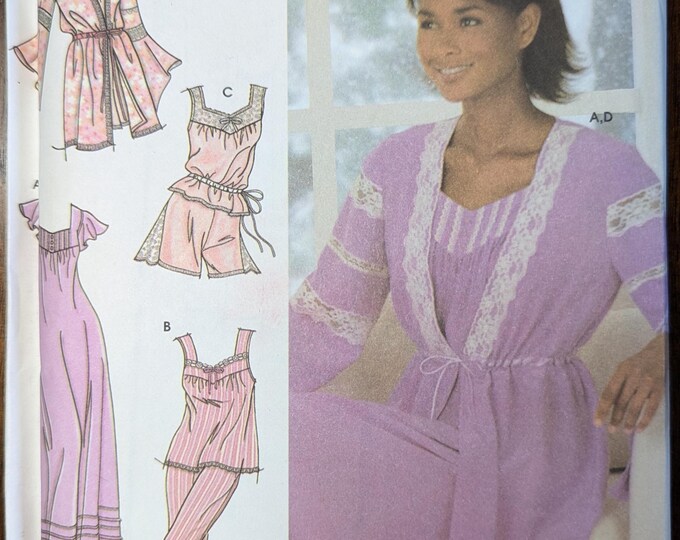 Uncut Simplicity Sewing Pattern #4792 for Misses' Plus Size Nightgown ...