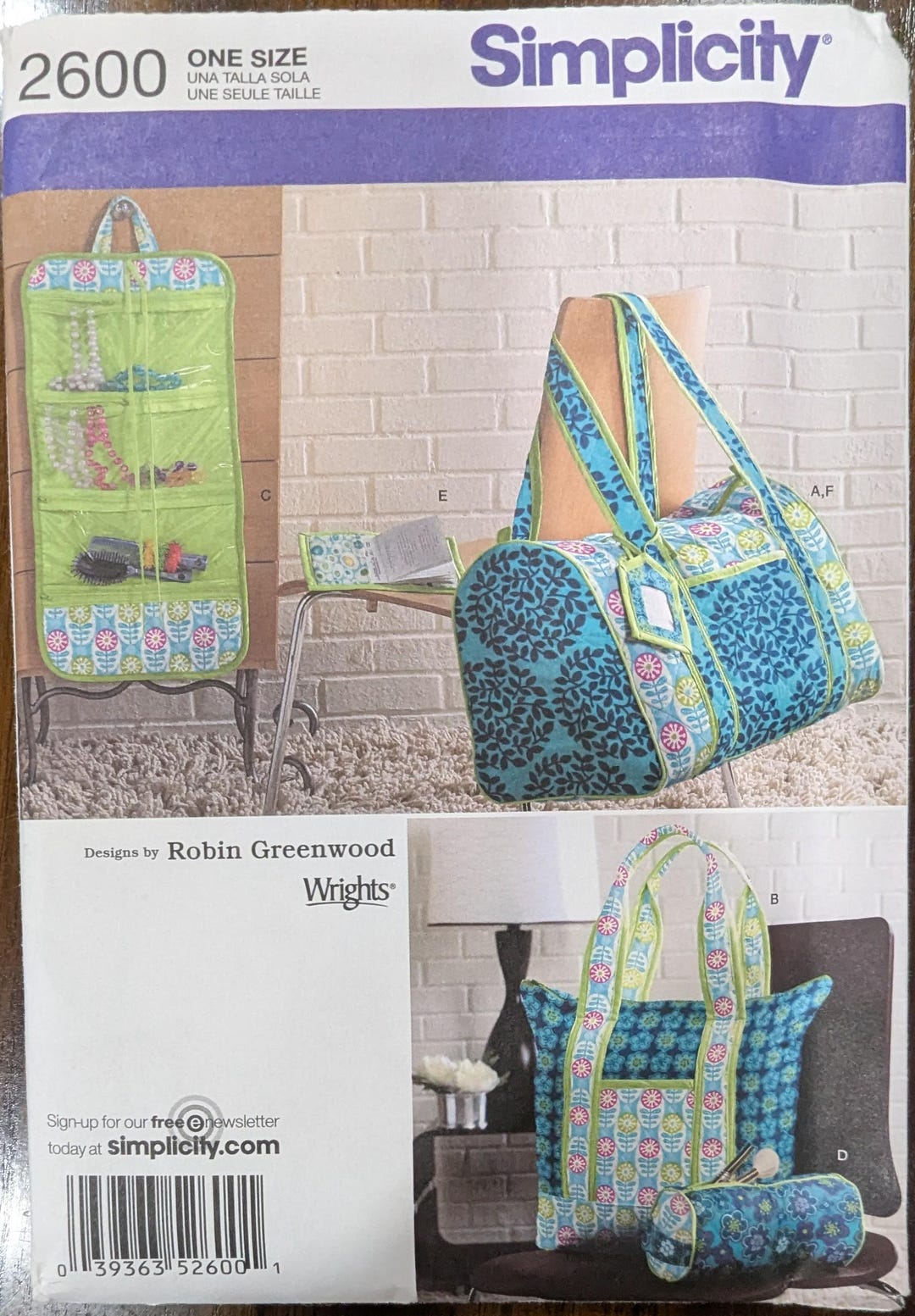 Uncut Simplicity Sewing Pattern #2600 for Quilted Travel Accessories ...
