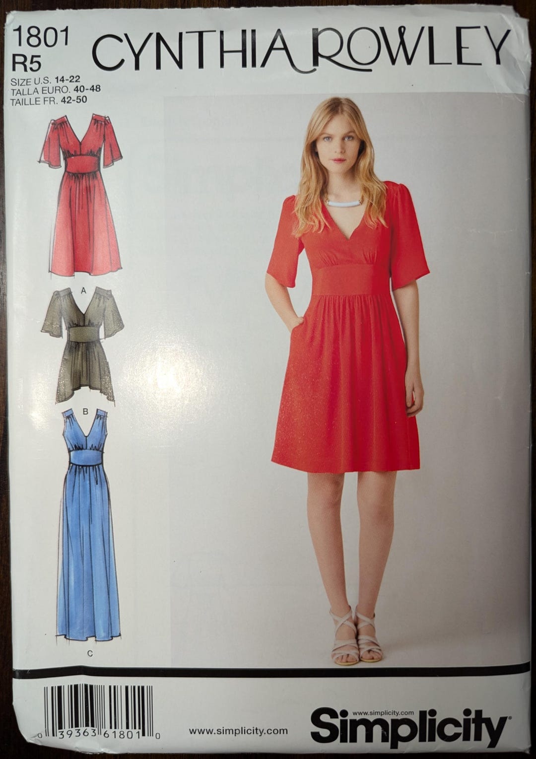 Uncut Simplicity Sewing Pattern #1801 for Misses and Misses' Plus Size ...