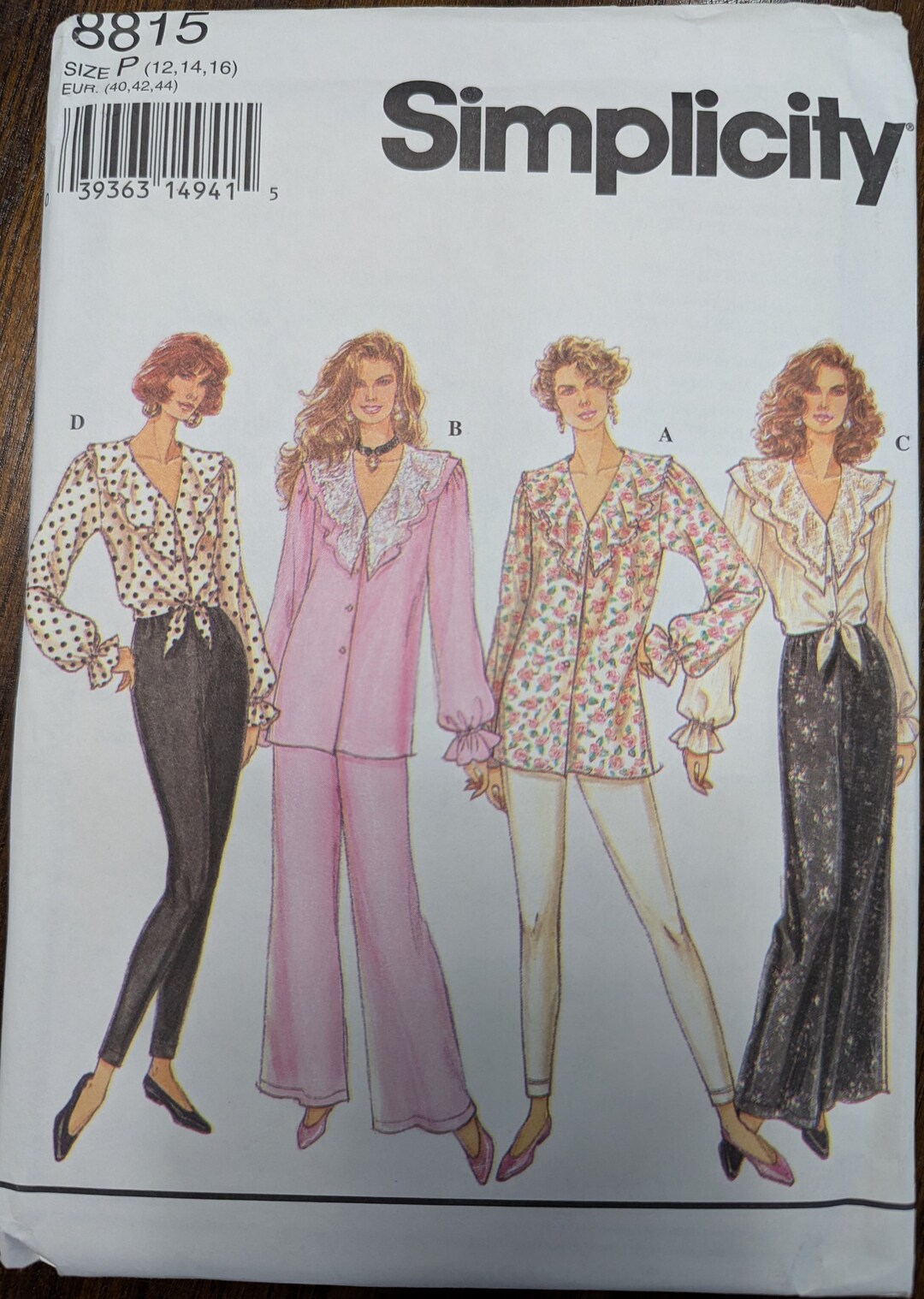 Uncut Simplicity Sewing Pattern #8815 for Misses' Pants, Leggings and ...
