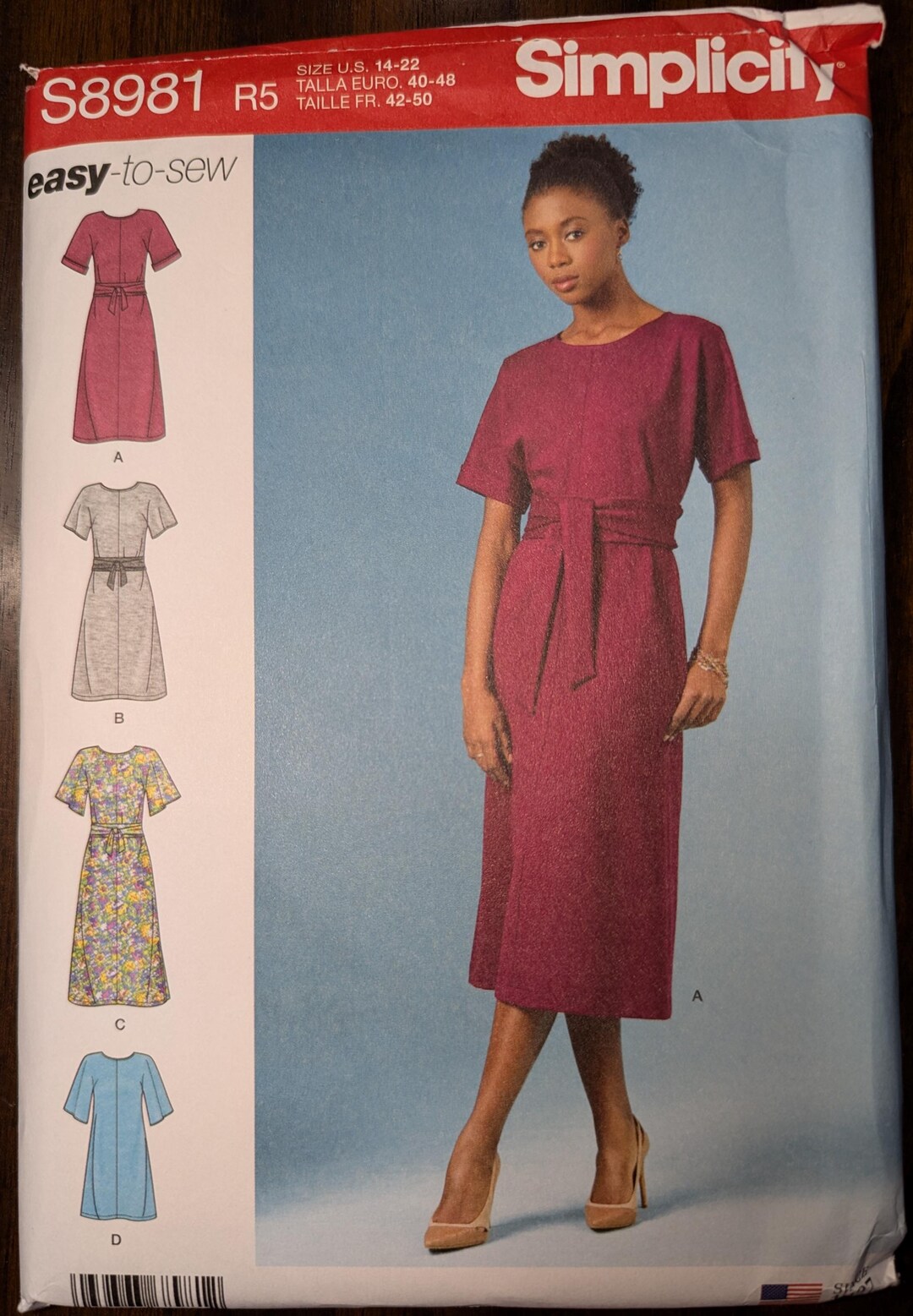 Uncut Simplicity Sewing Pattern #S8981 for Misses and Misses' Plus Size ...