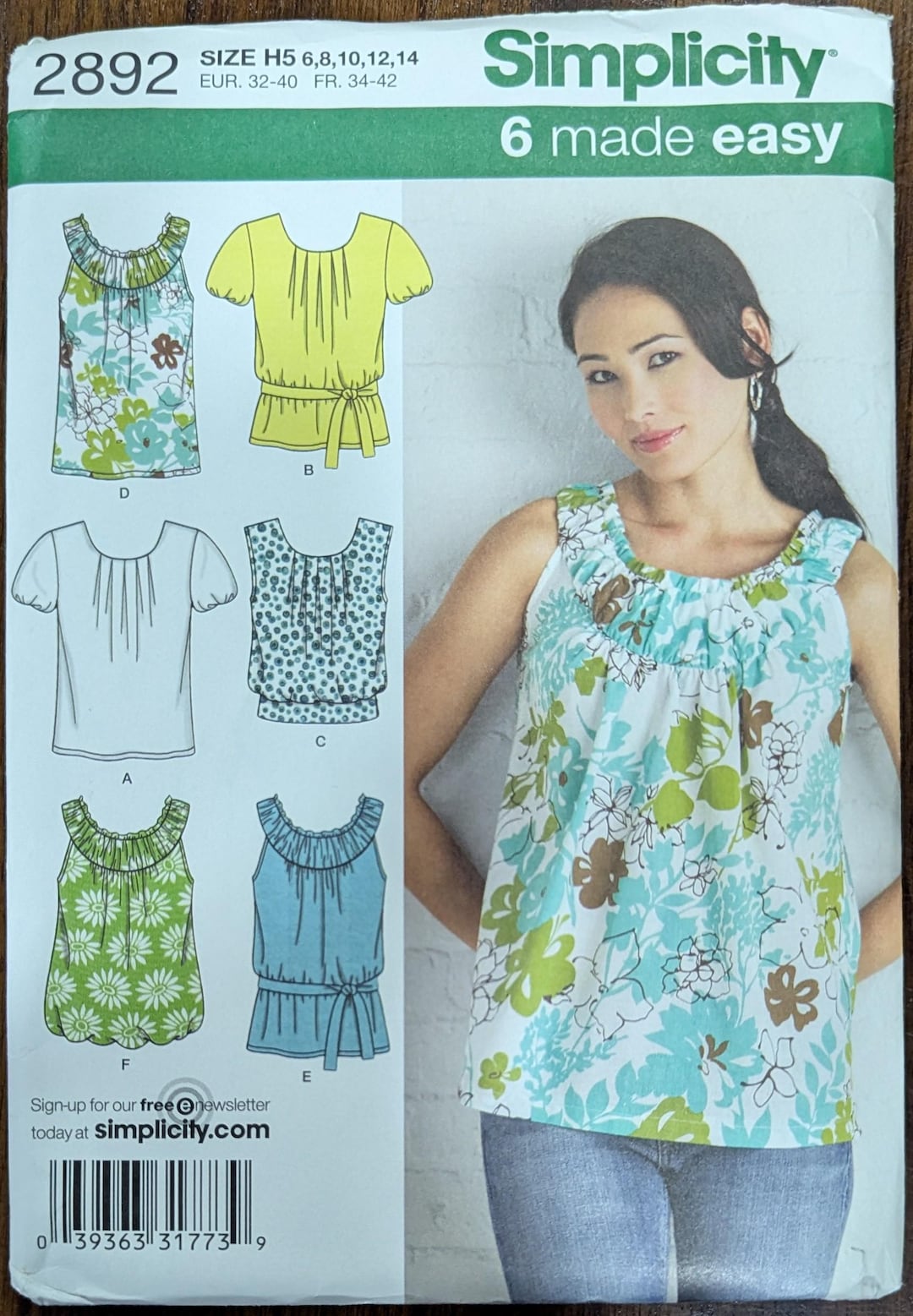 Uncut Simplicity Sewing Pattern #2892 for Misses' Tops With Neckline ...