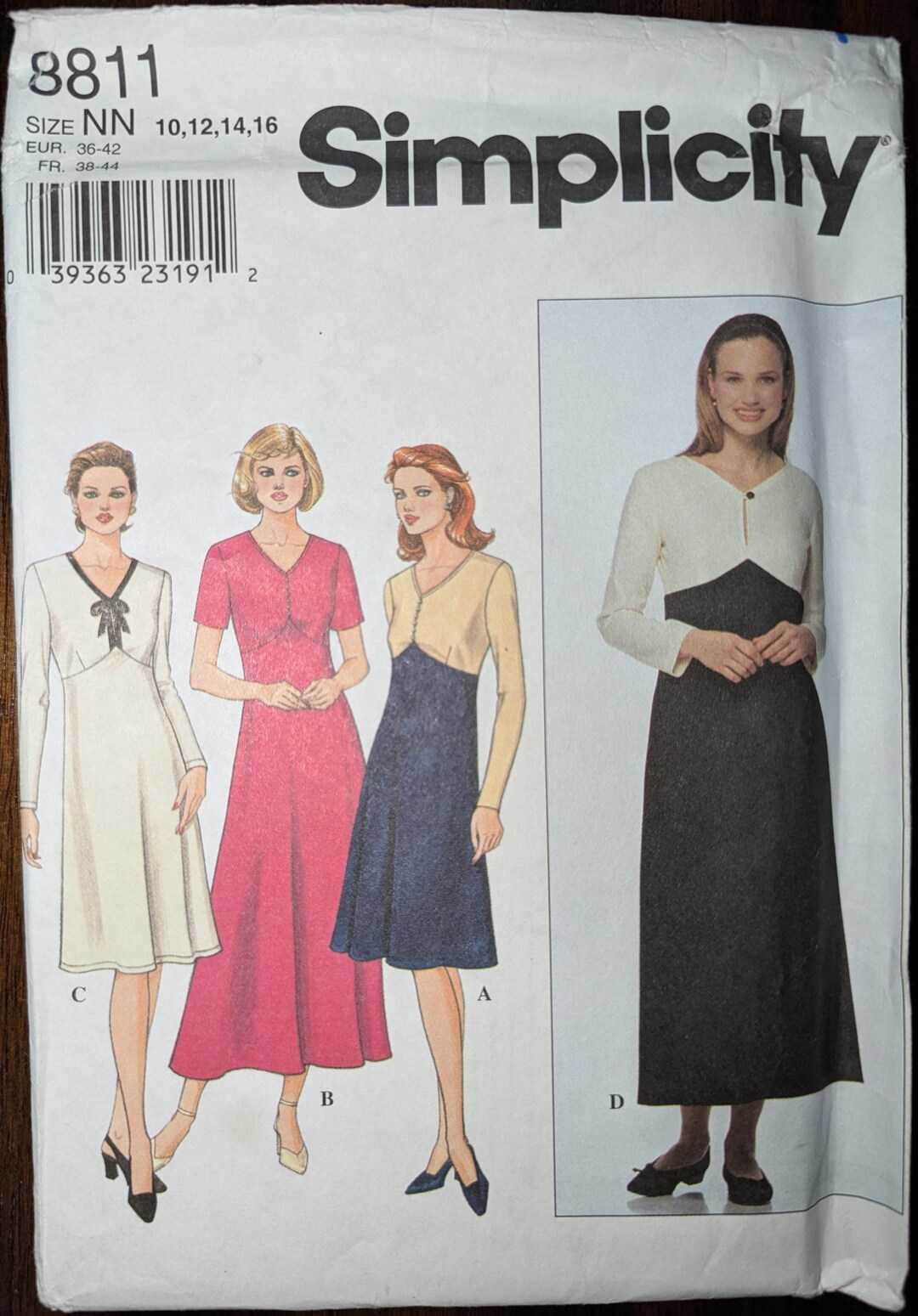 Uncut Simplicity Sewing Pattern #8811 for Misses' Dress With Sleeve and ...