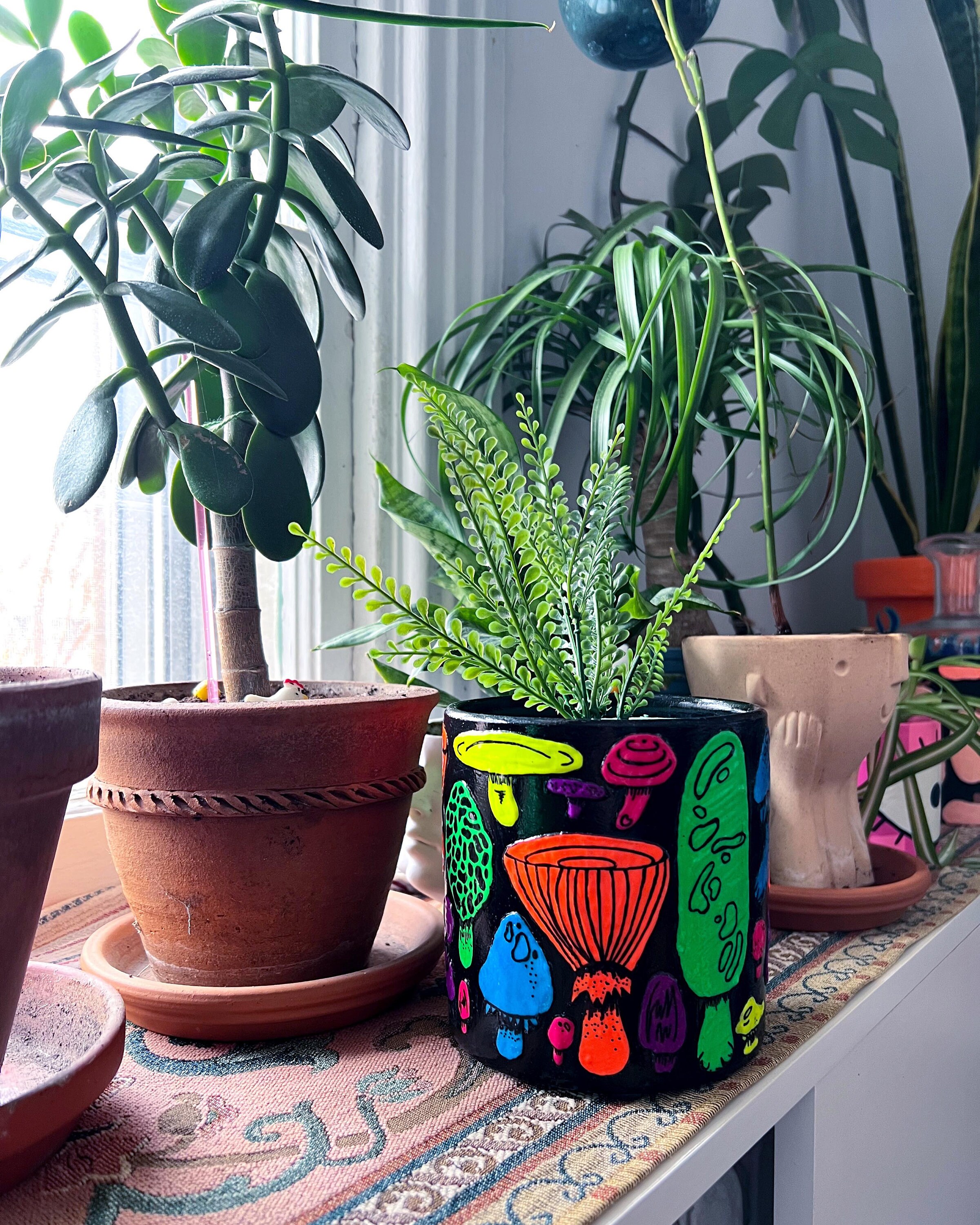 Big Spooky Ghost Pot Planter Plants Glow in the Dark Halloween ...