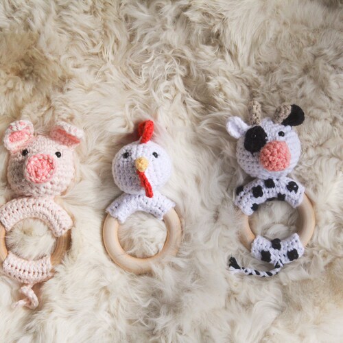 Moon Rattle / Crescent Moon Rattle / Crochet Baby Rattle / - Etsy