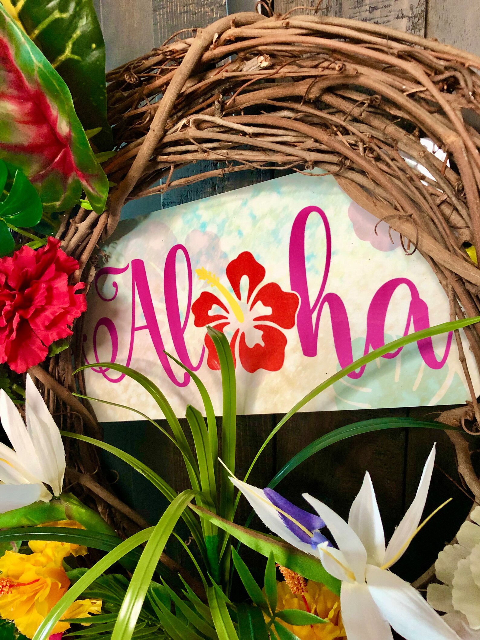 Aloha Wreath Hawaiian Grapevine Wreath Hawaiian Decor - Etsy