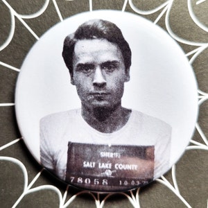 Famous Serial Killer Mug Shots Pin Back Buttons & Bottle Openers - Etsy