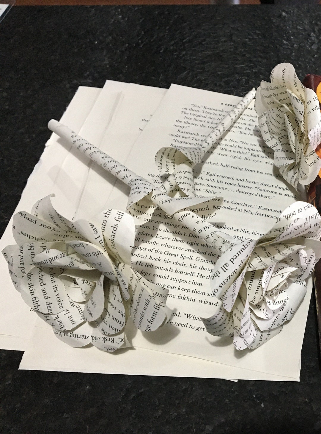 Upcycled Book Page Flowers, Book Flowers, Paper Flowers, Recycled ...