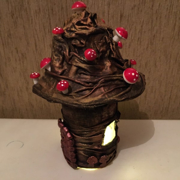 Toadstool Lamp - Etsy UK