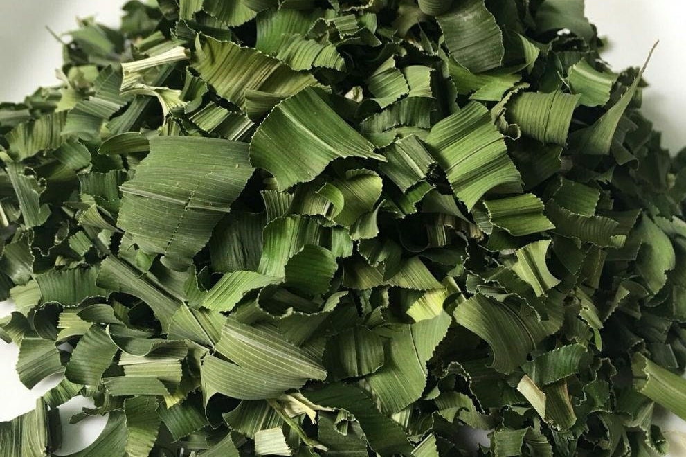 Natural Organic Sun Dried Pandan Leaves, Pandanus Leaves, Pandanus ...