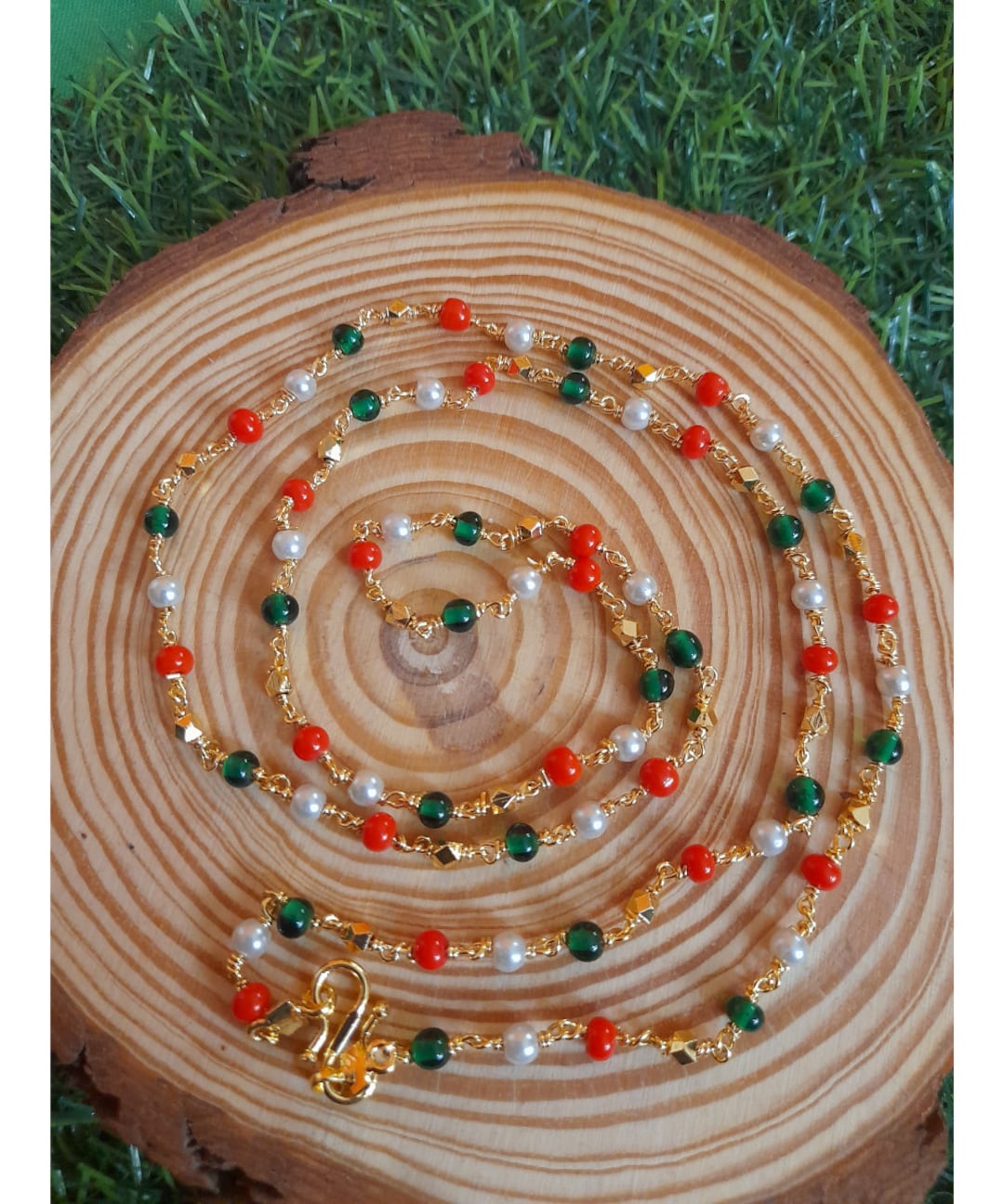 Multicolor Pearl Beads Gold Plated Long Chain White, Green and Red ...