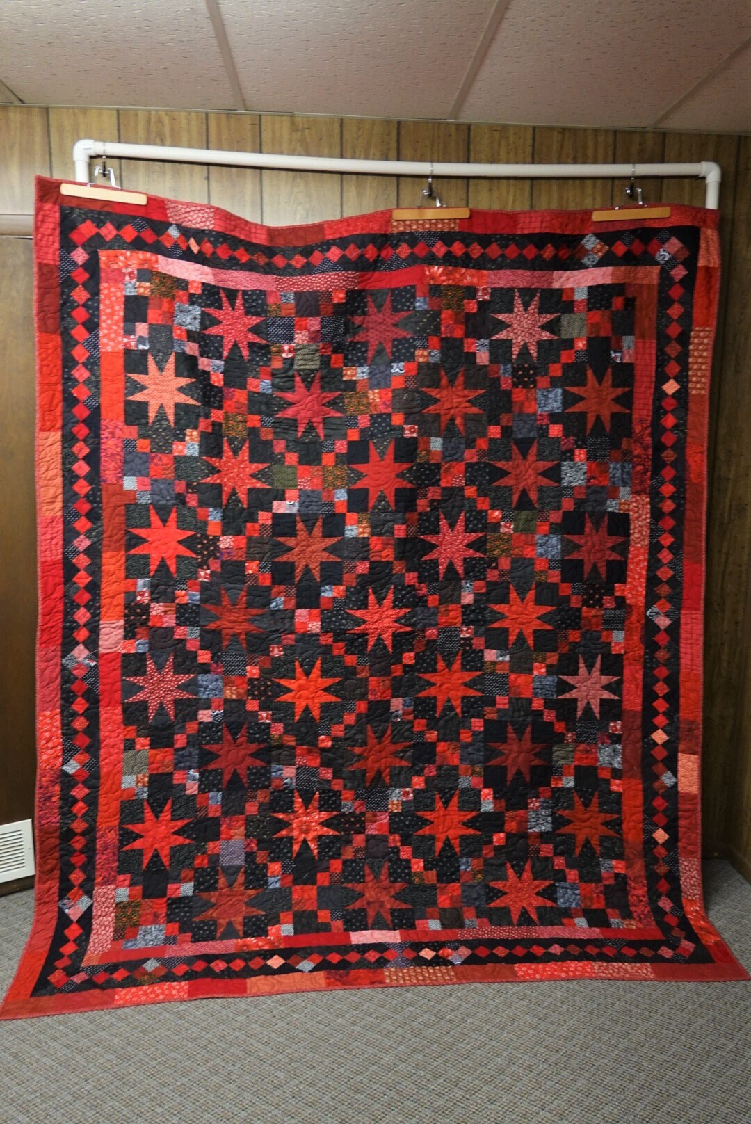 Red and Black Star Quilt - Etsy