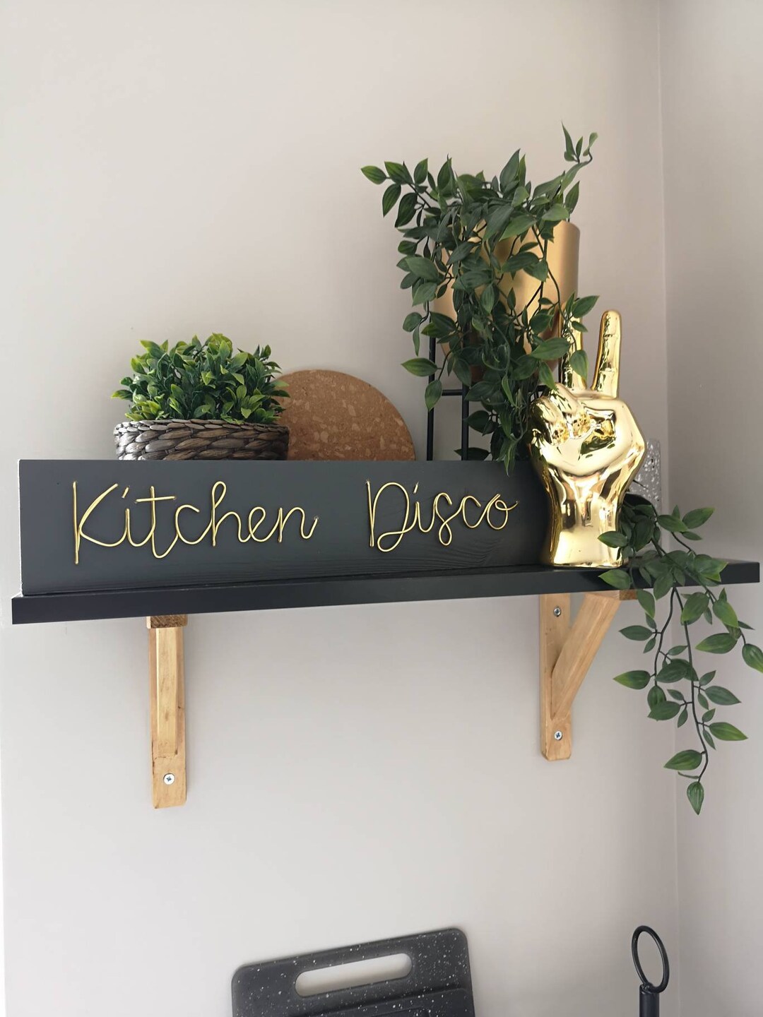 Kitchen Disco Sign Rustic Wooden Kitchen Wall Decoration Plaque Wire ...