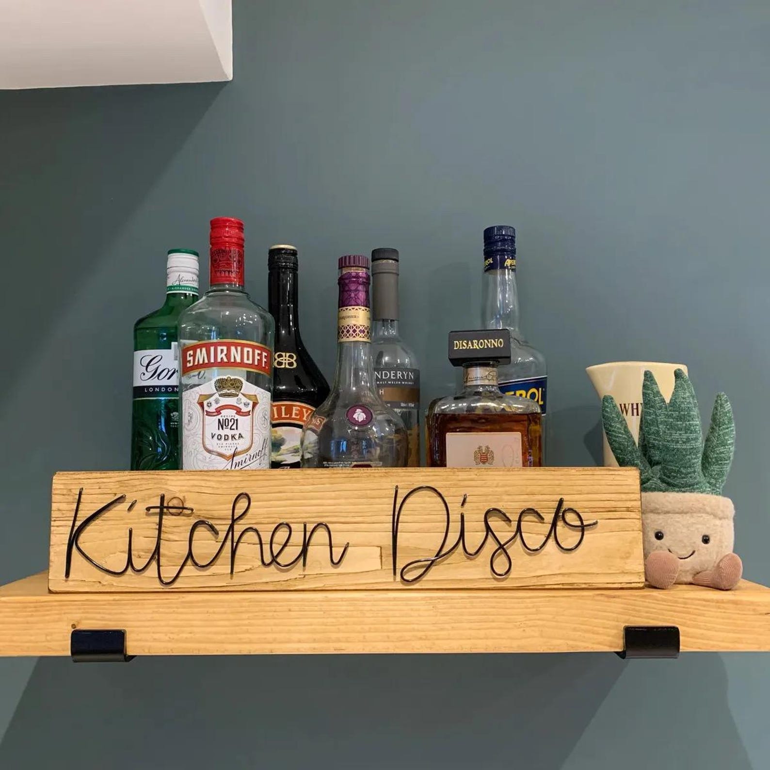 Kitchen Disco Sign Rustic Wooden Kitchen Wall Decoration Plaque Wire ...