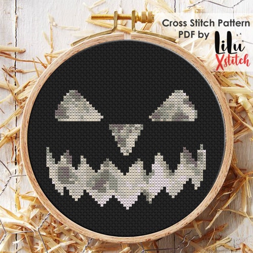 Small Halloween Cross Stitch Pattern PDF. Scary Pumpkin - Etsy