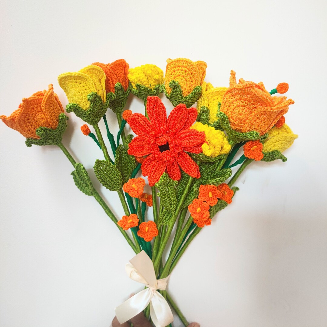 Crochet Flower Bouquet,handmade Bouquet, Knitted Roses,gifts for Best ...