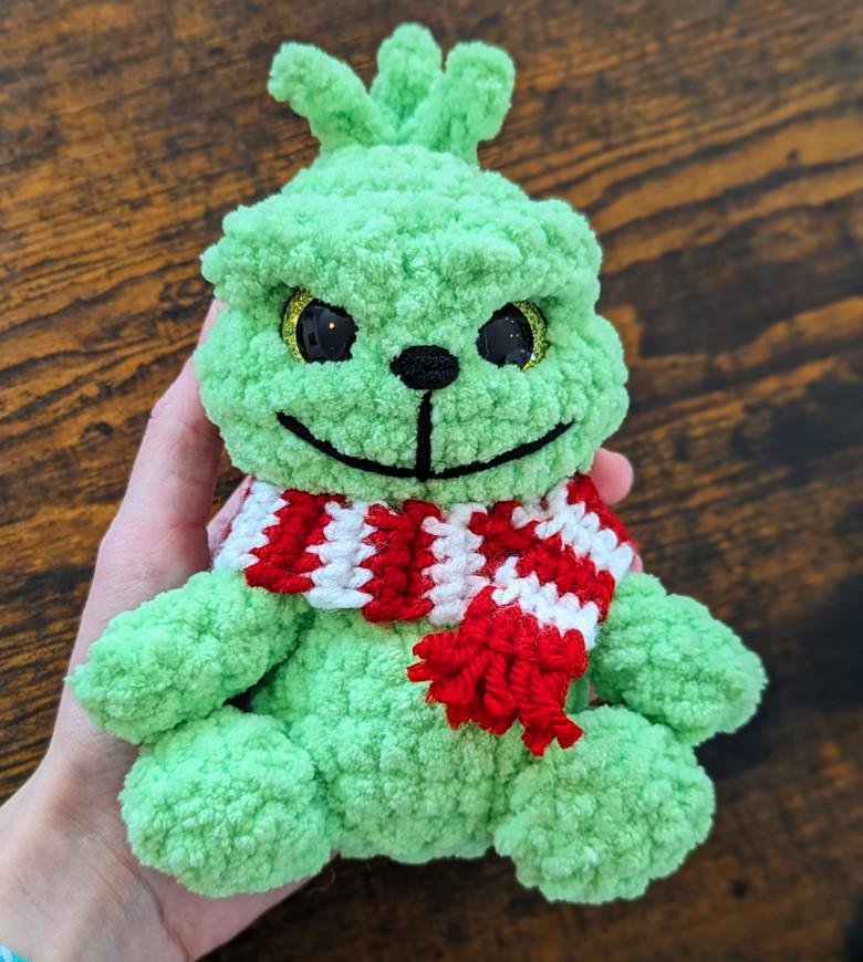 Grumpy Christmas Crochet Plushie, Holiday Theme Plushie, Cute Grouchy ...