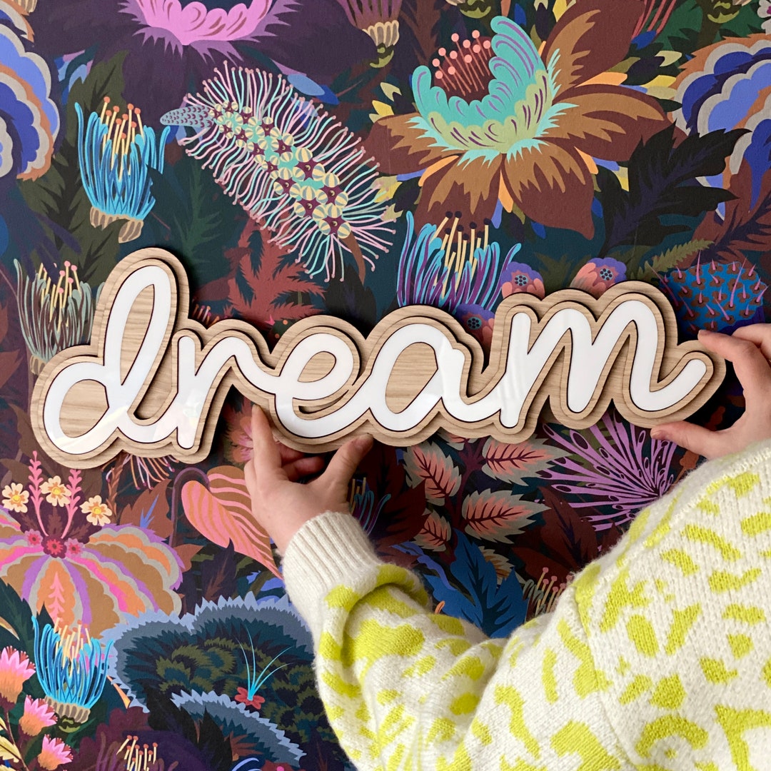 Wooden Dream Word Sign | Quirky Wall Art for Kids Bedrooms | 'dream ...