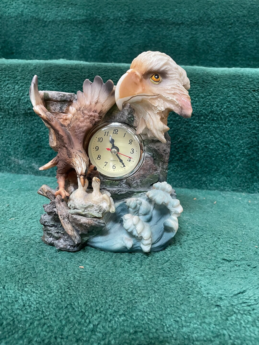 Eagle Clock - Etsy Canada