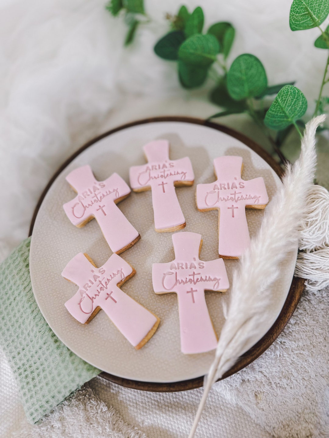 Christening Biscuits, Holly Communion Biscuits, Baptism Biscuits - Etsy UK