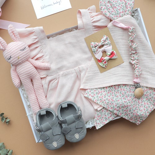 New Baby Girl Gift Set Box 8 Pc's Gift Box Welcome Baby - Etsy