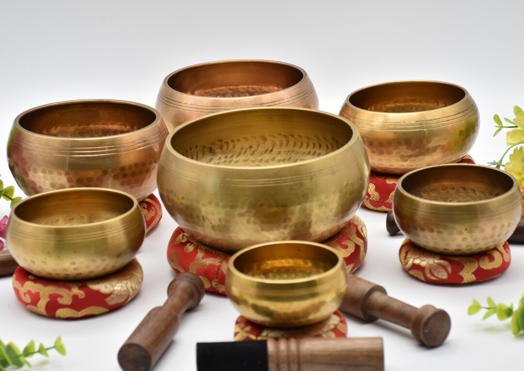 Beautyfull Tibetan Handhammering Singing Bowl Set-made From Nepal-sound ...