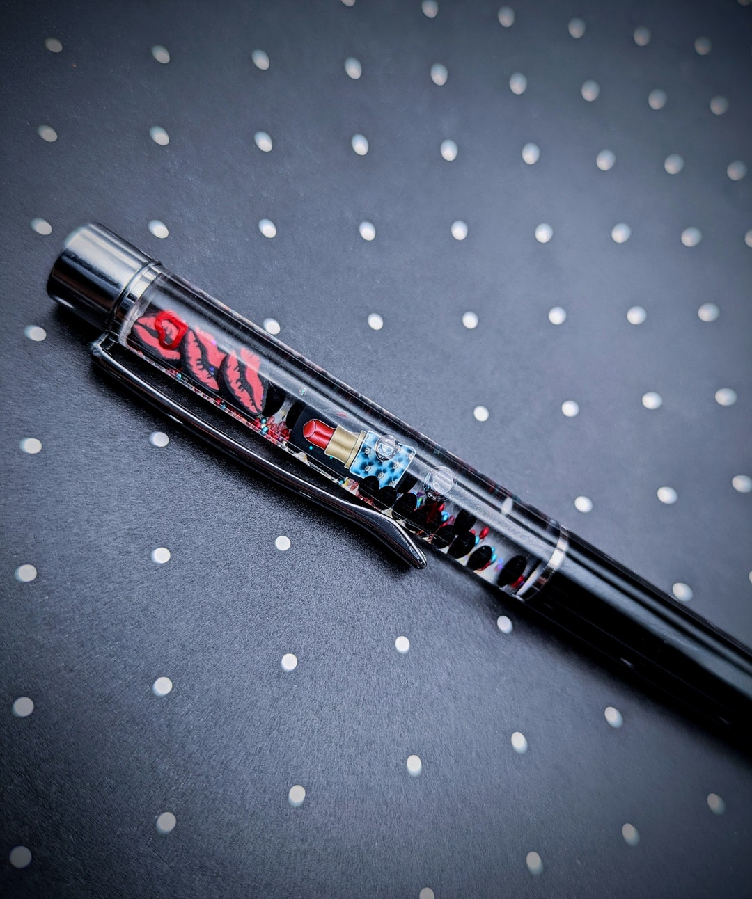 Lipstick Kiss (float Pen) - Etsy