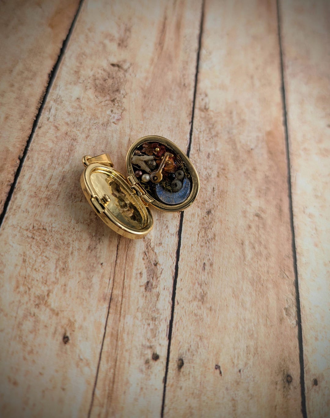Inner Witch (diorama) Locket Conjoined Fox - Etsy
