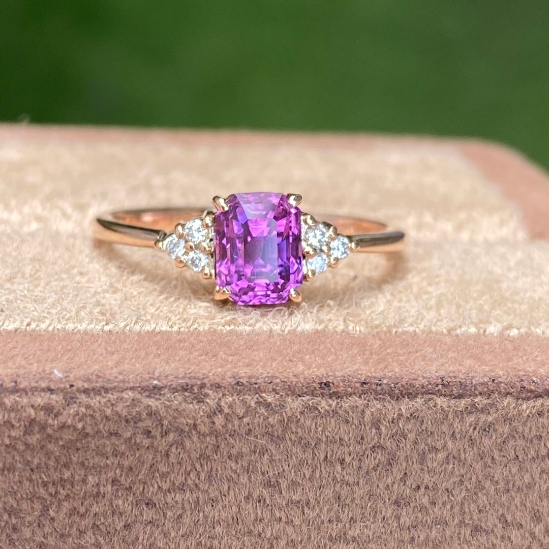 Violet Sapphire Ring Purple Sapphire Ring Engagement Ring Diamond ...
