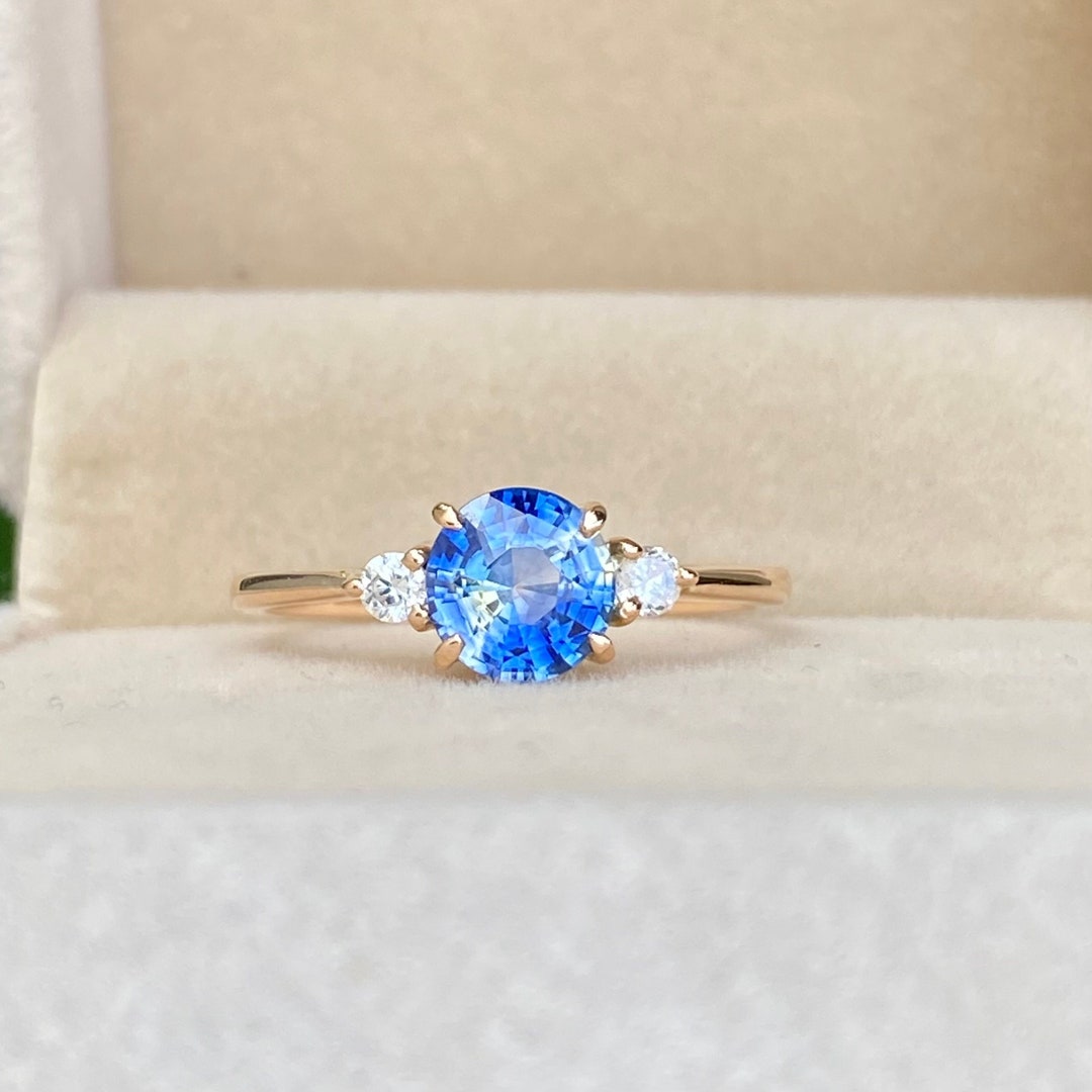 Bicolor Sapphire Ring / Three Stone Ring / Round Engagement Ring ...
