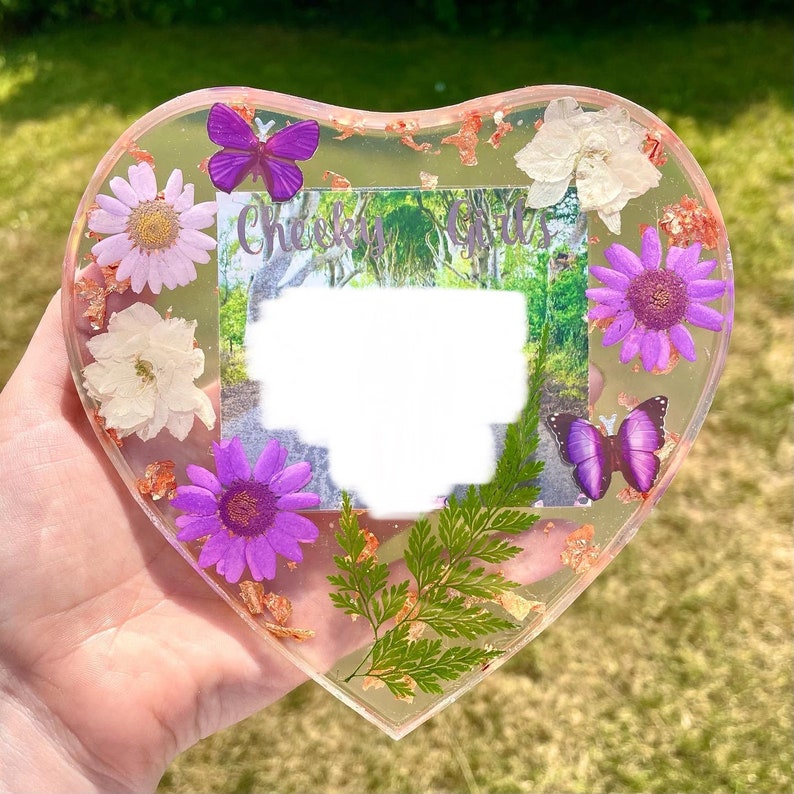 Resin Heart Photo Frame With Flowers, Gift for Partner, Best Friend ...