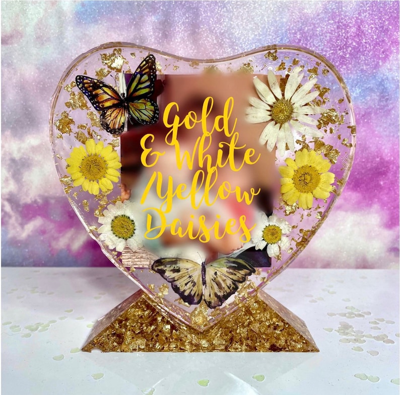 Heart Shaped Resin Flower Photo Frame With Stand Custom | Etsy