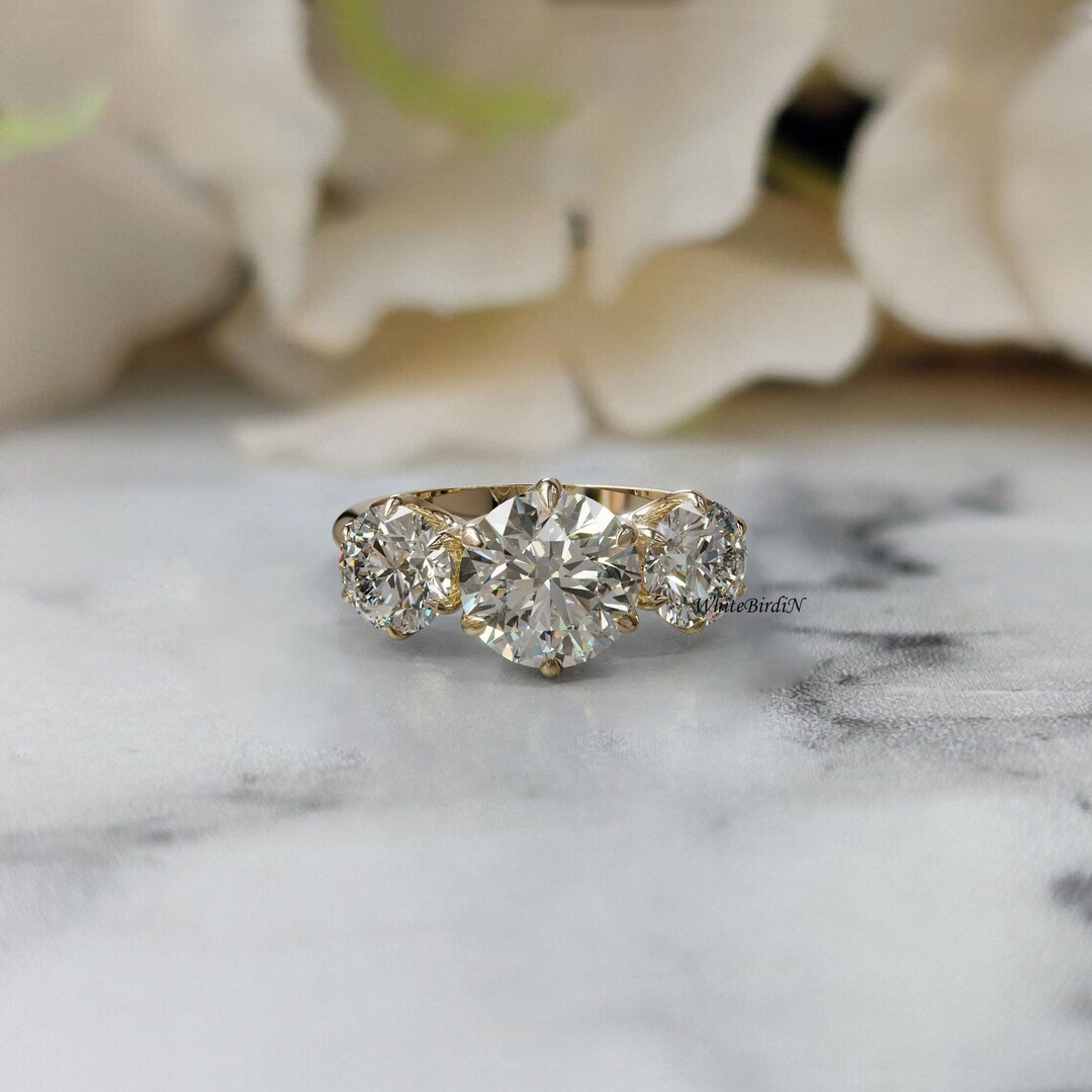 Round Cut Engagement Ring, 3 Stone Lab Grown Diamond Wedding Ring ...