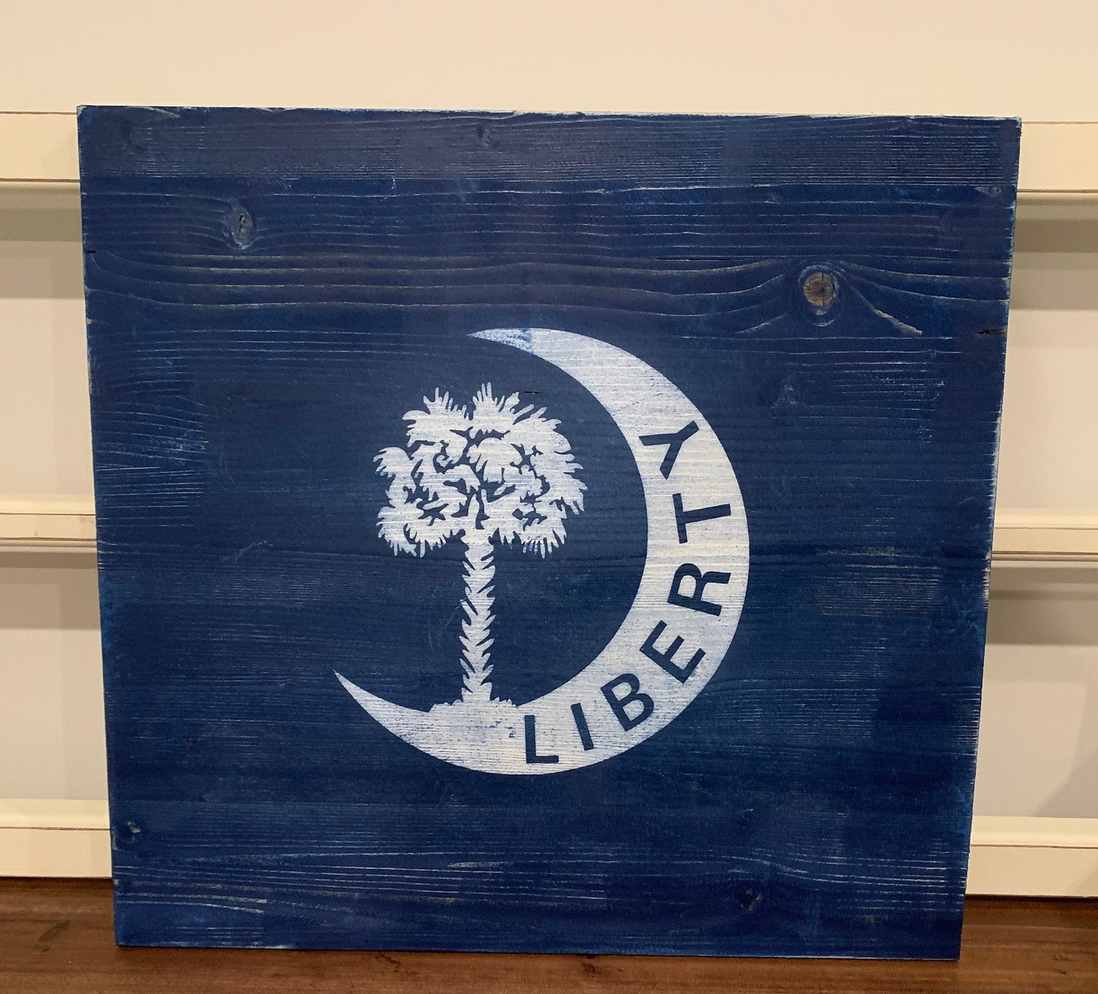 South Carolina SC Liberty Palm and Crescent Moon Moultrie Flag | Etsy