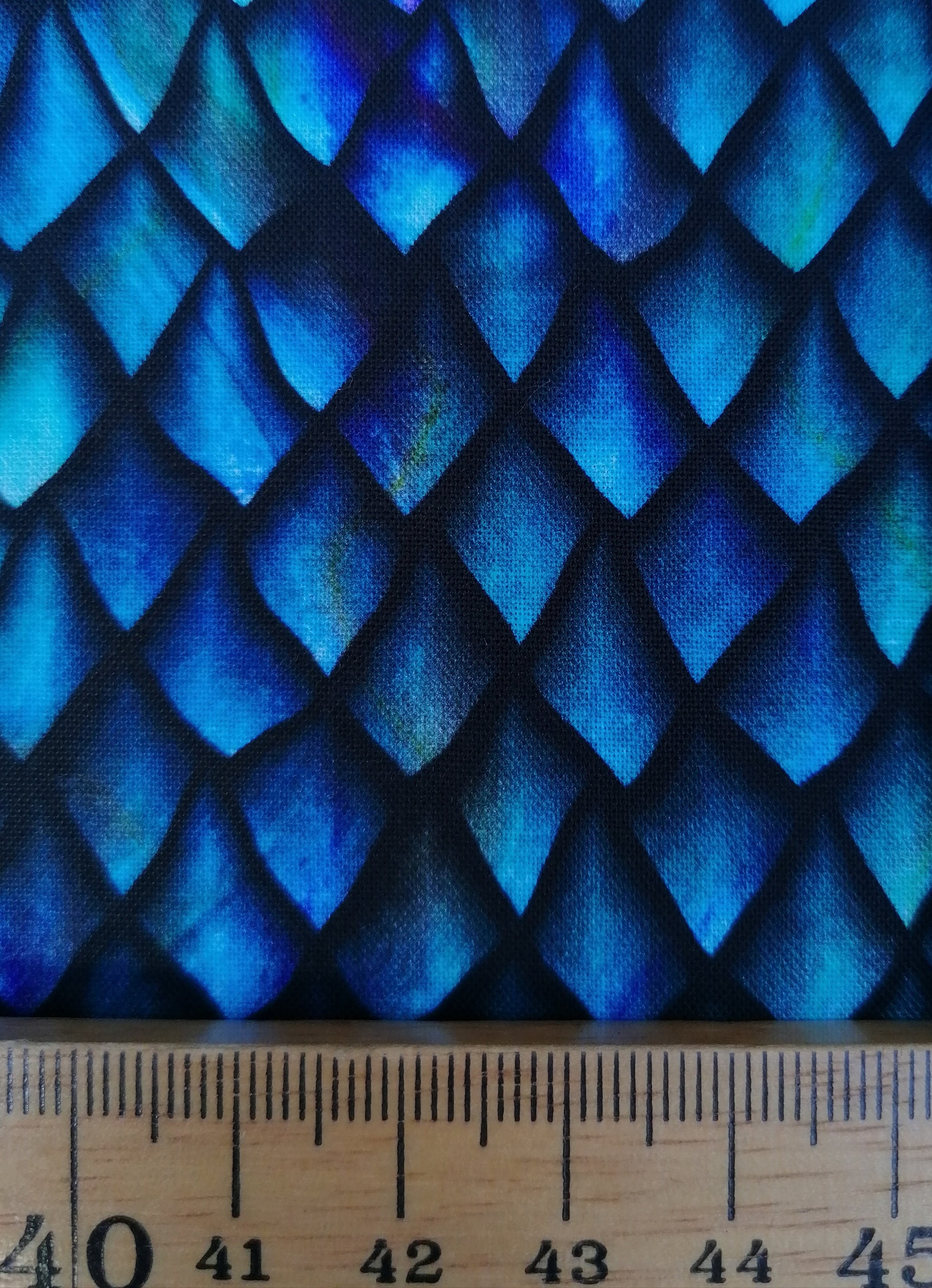 Dragon Scales in Shades of Blue from the Dragons Range by In | Etsy