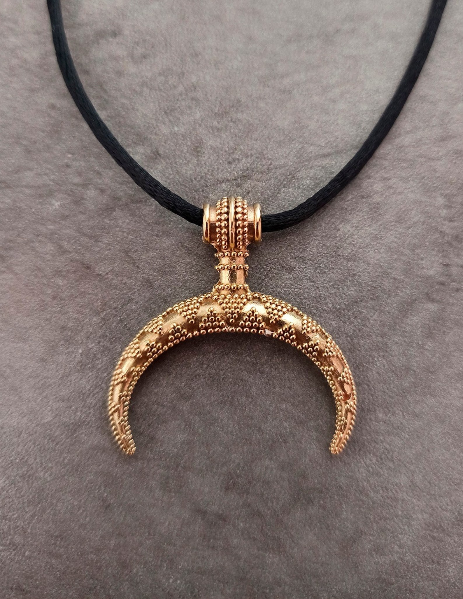 Crescent Moon Amulet Protective Amulet Lunula Ancient - Etsy