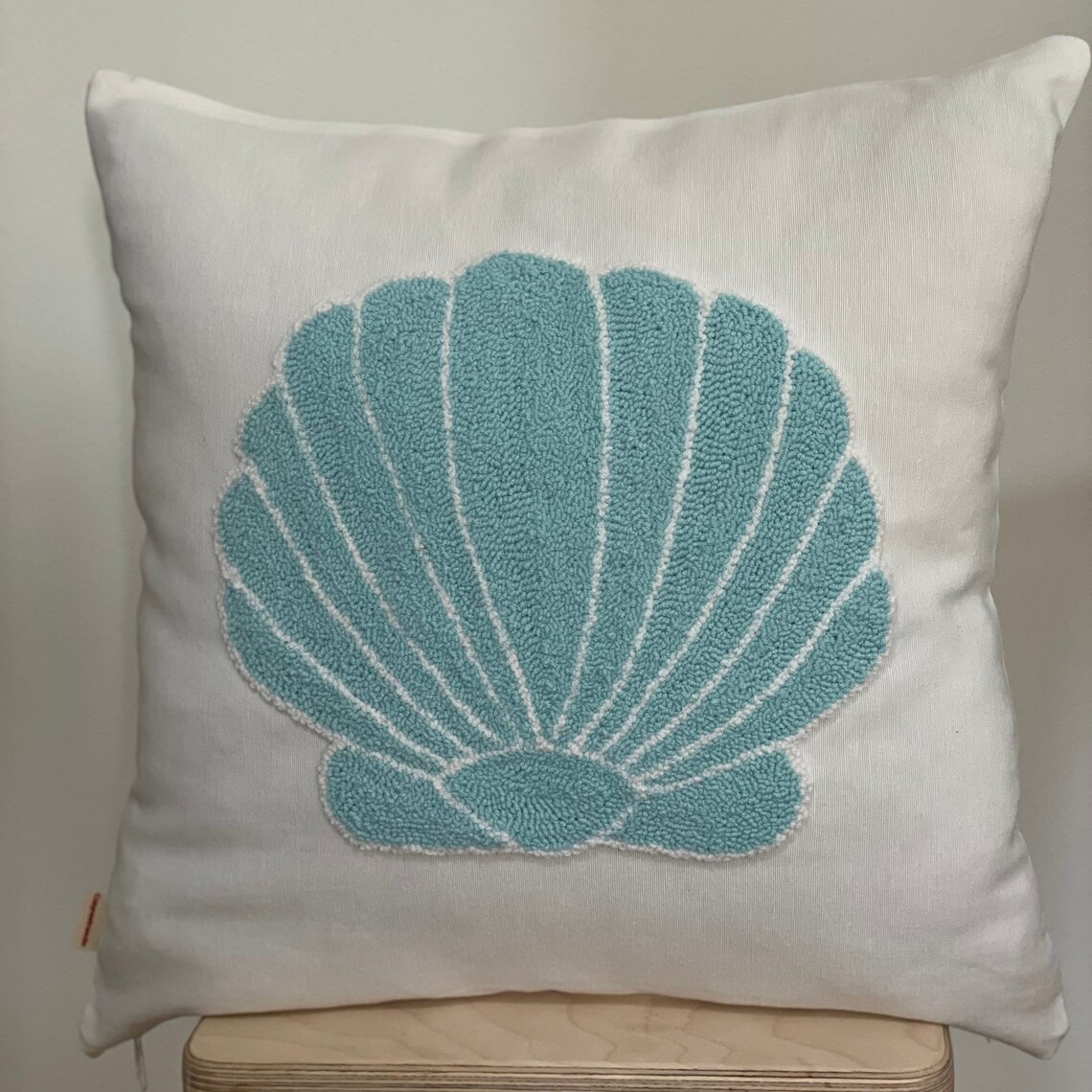 Sea Shell Punch Needle Tufted Pillow Case for Summer House Punch Needle ...