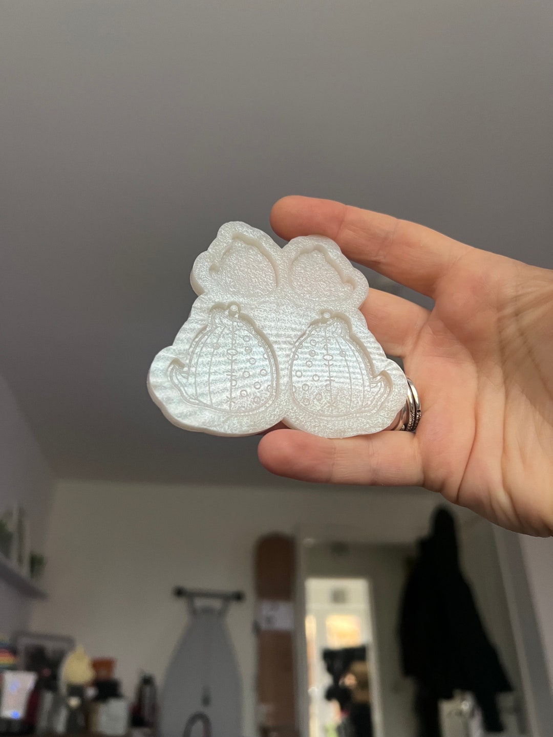 1 and 1.5 Inch Pattern Ghost Squish Silicone Mould - Etsy