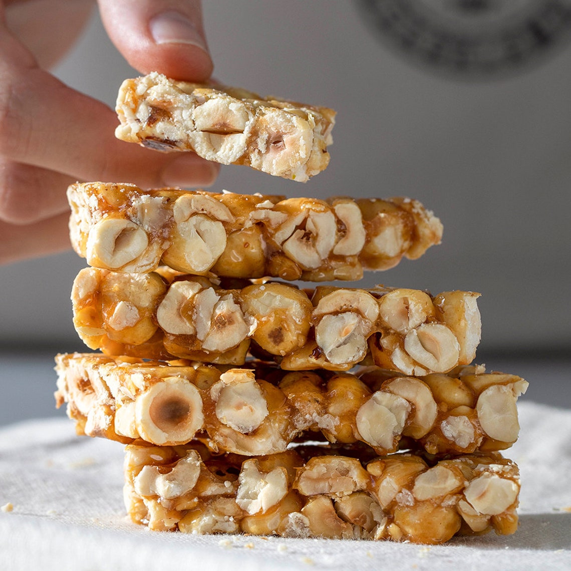 Hazelnut Crunch Bars 24-pack | 24x20g | No Added Sugar | Natural ...