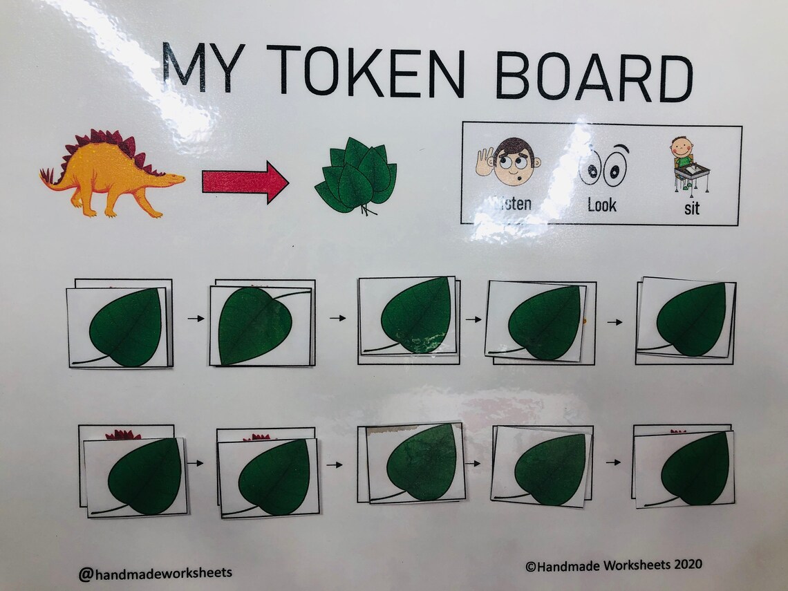 Dinosaur Reward Chart/ Token Board - Etsy Canada