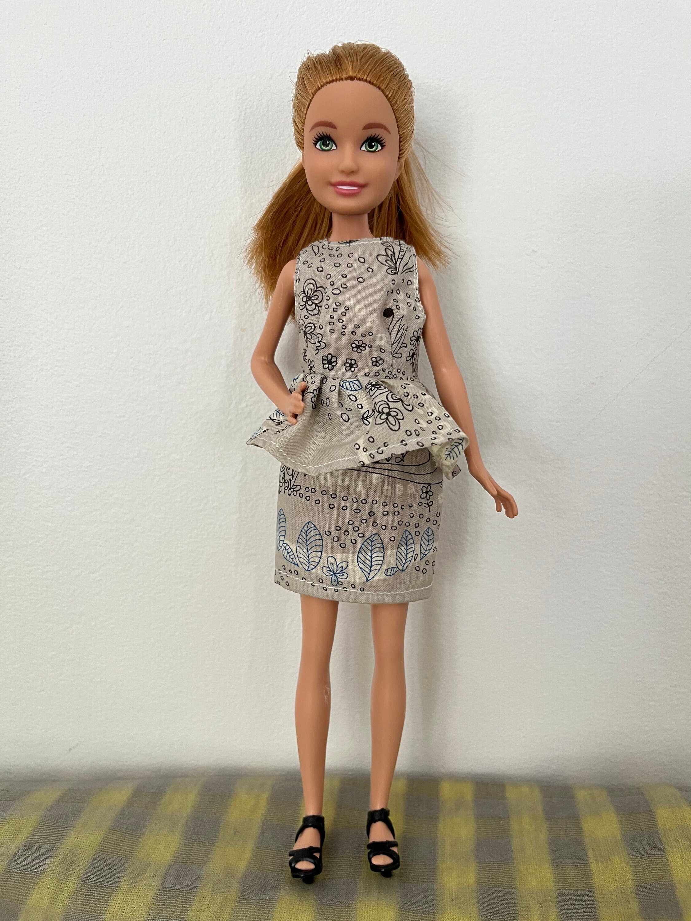 Peplum Dress for 9 Inch Fashion Dolls - Etsy