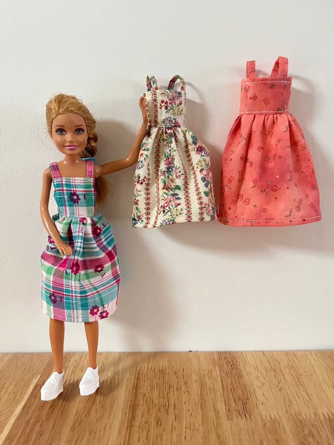 Dress for 9 Inch Fashion Dolls * Part 1 - Etsy