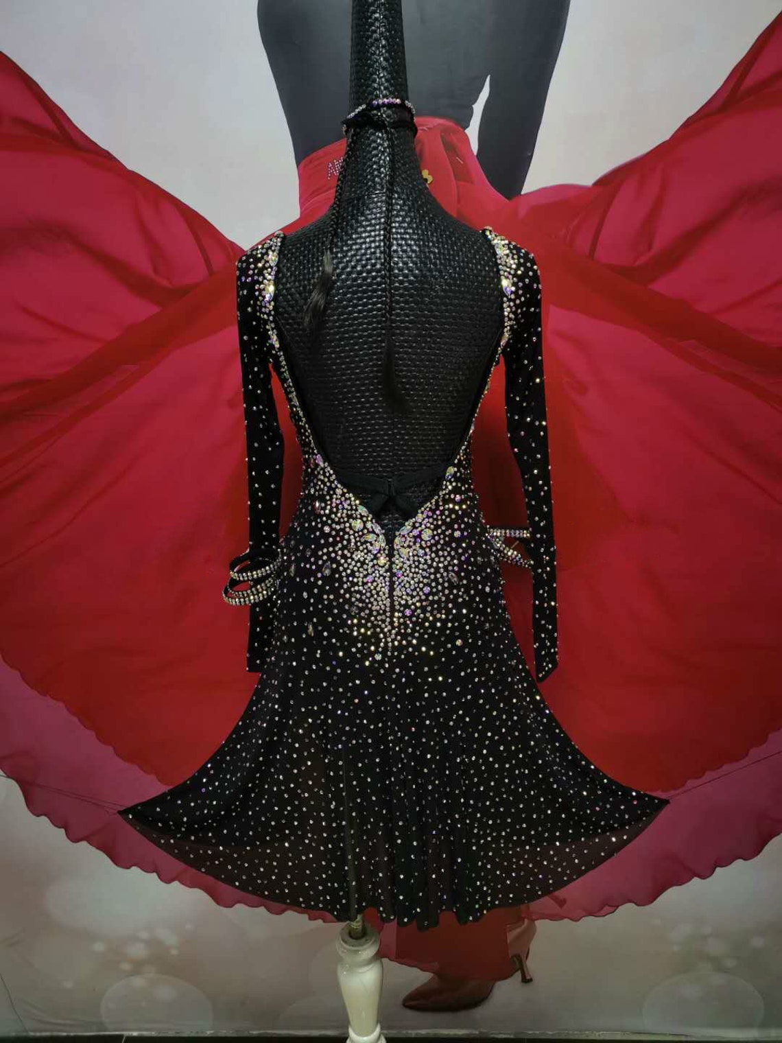 Black Sparkling Latin Dance Dress Rhythm Dress Full of Stones With a ...