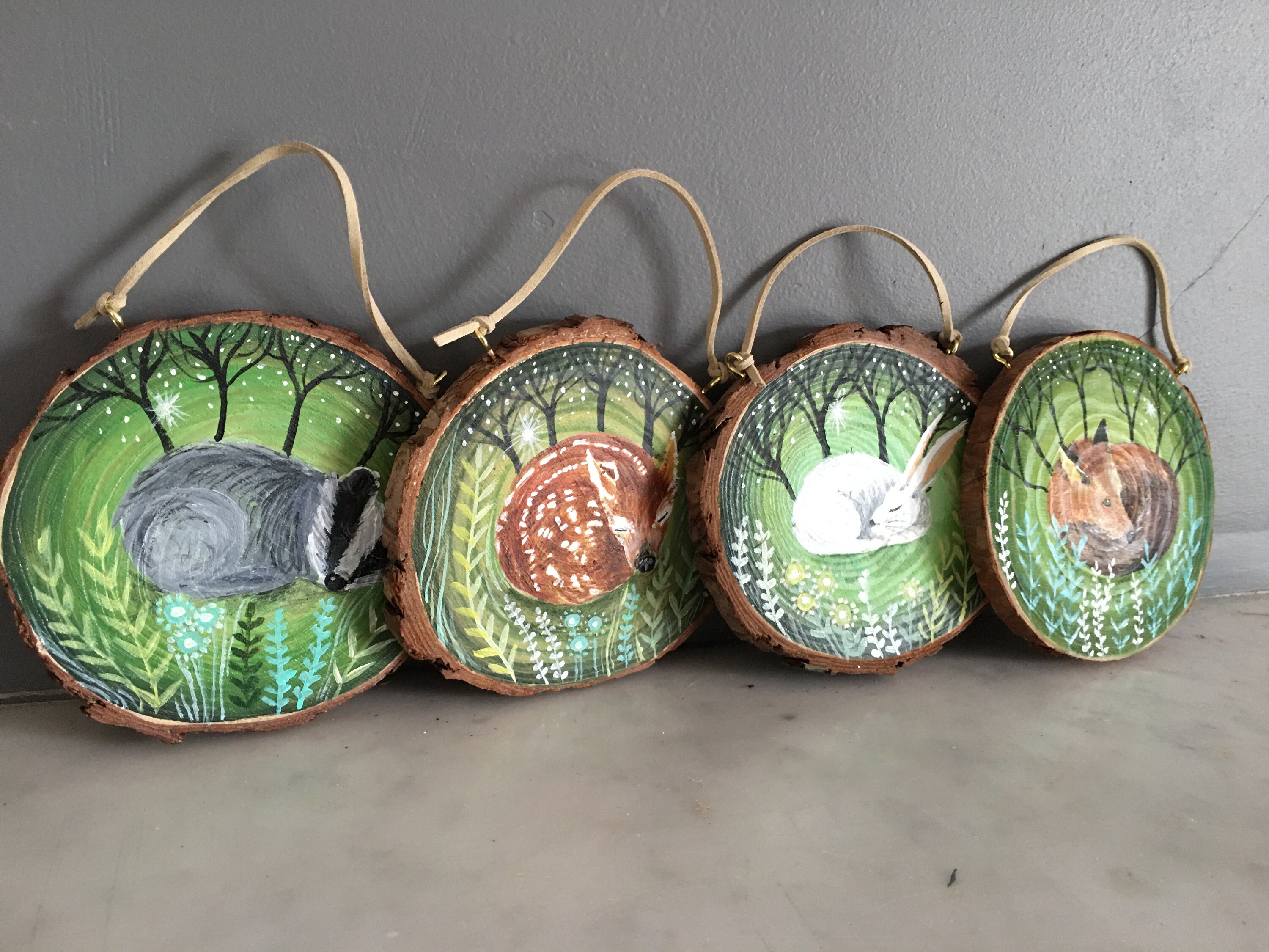 Original Woodland Art Log Slice Painting Badger Painting - Etsy UK