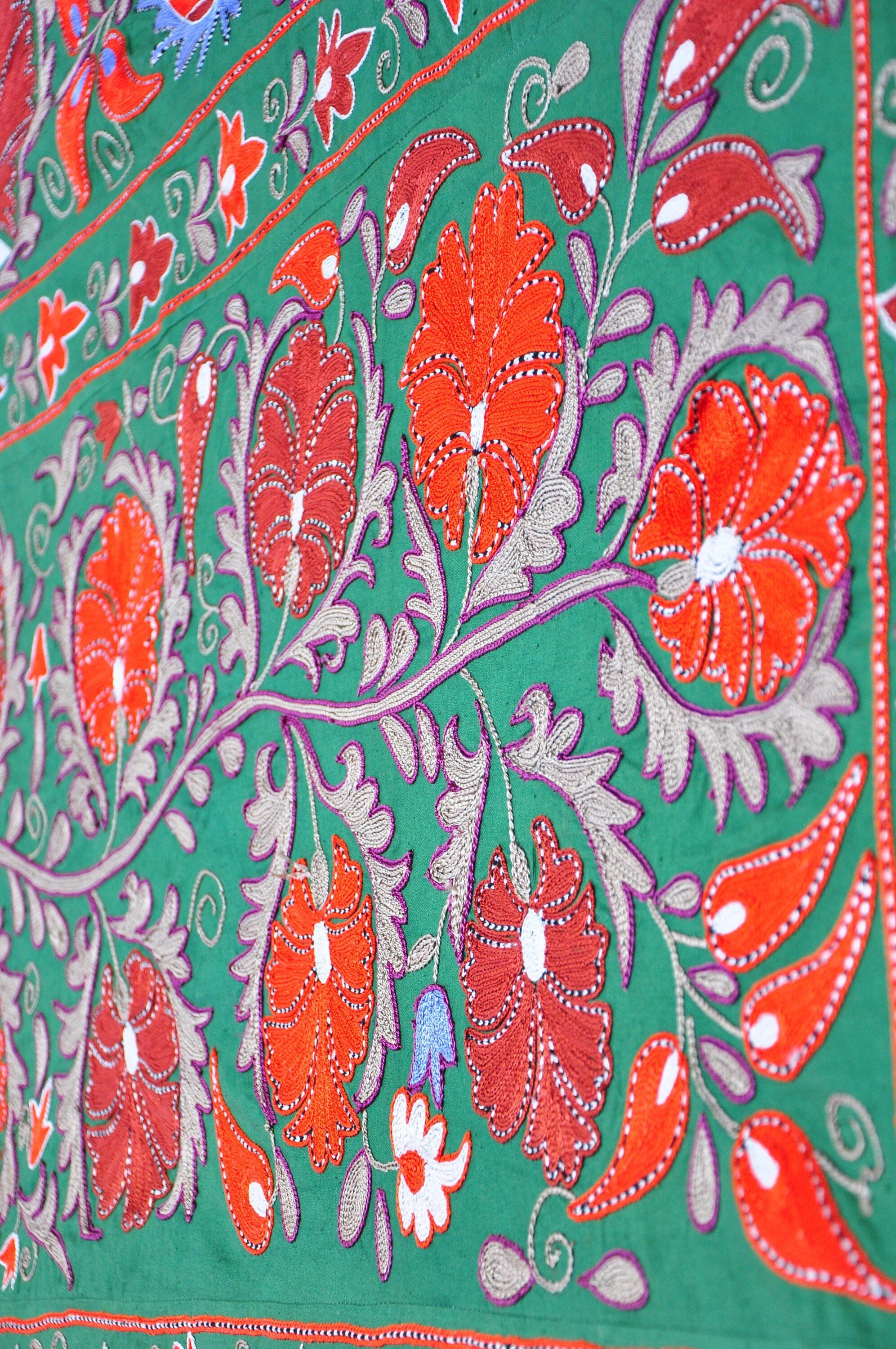 Royal Uzbek Hand Embroidered Suzani Bedspread, Wallhanging, Tablecloth ...
