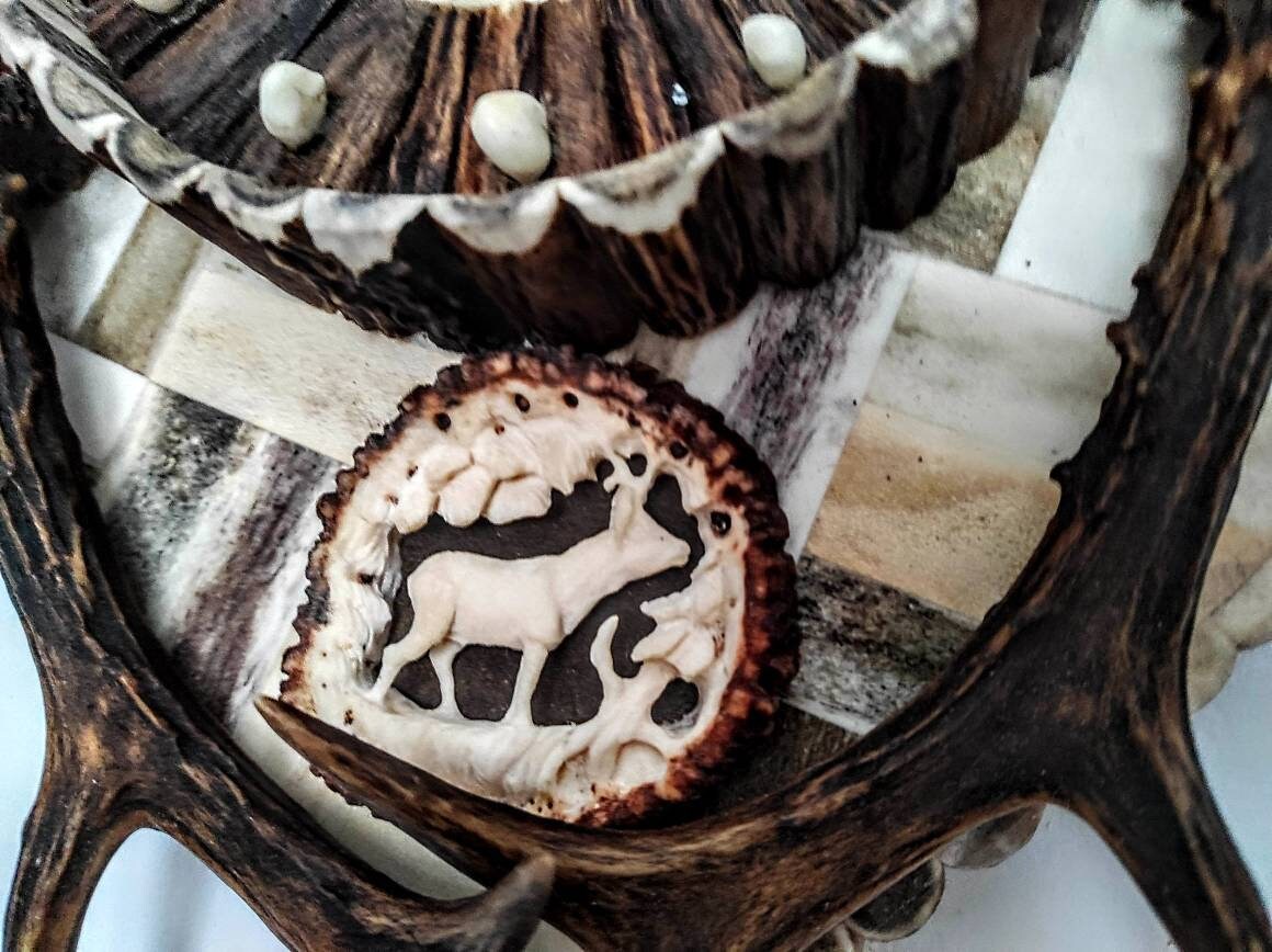 Antler Clock Vintage Wall Decoration Carved Deer Antler - Etsy