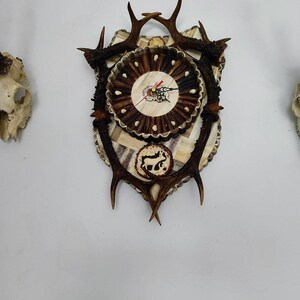 Antler Clock, Vintage Wall Decoration, Carved Deer, Antler, Roe Deer ...