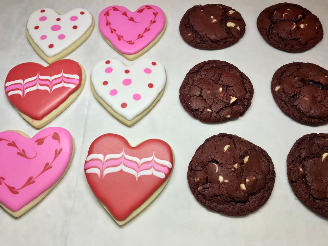 Valentine's Day Cookies, Valentine's Cookies, Heart Cookies, Red Velvet ...